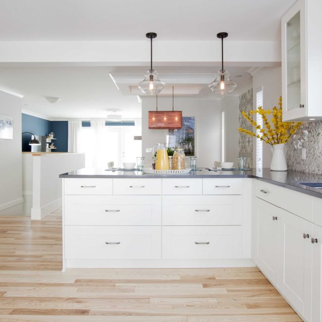 How to Mix Flooring Types Seamlessly Throughout Your Home